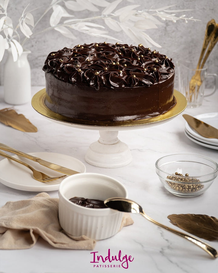 10 by 12 inch Cakes – Indulge Patisserie PH